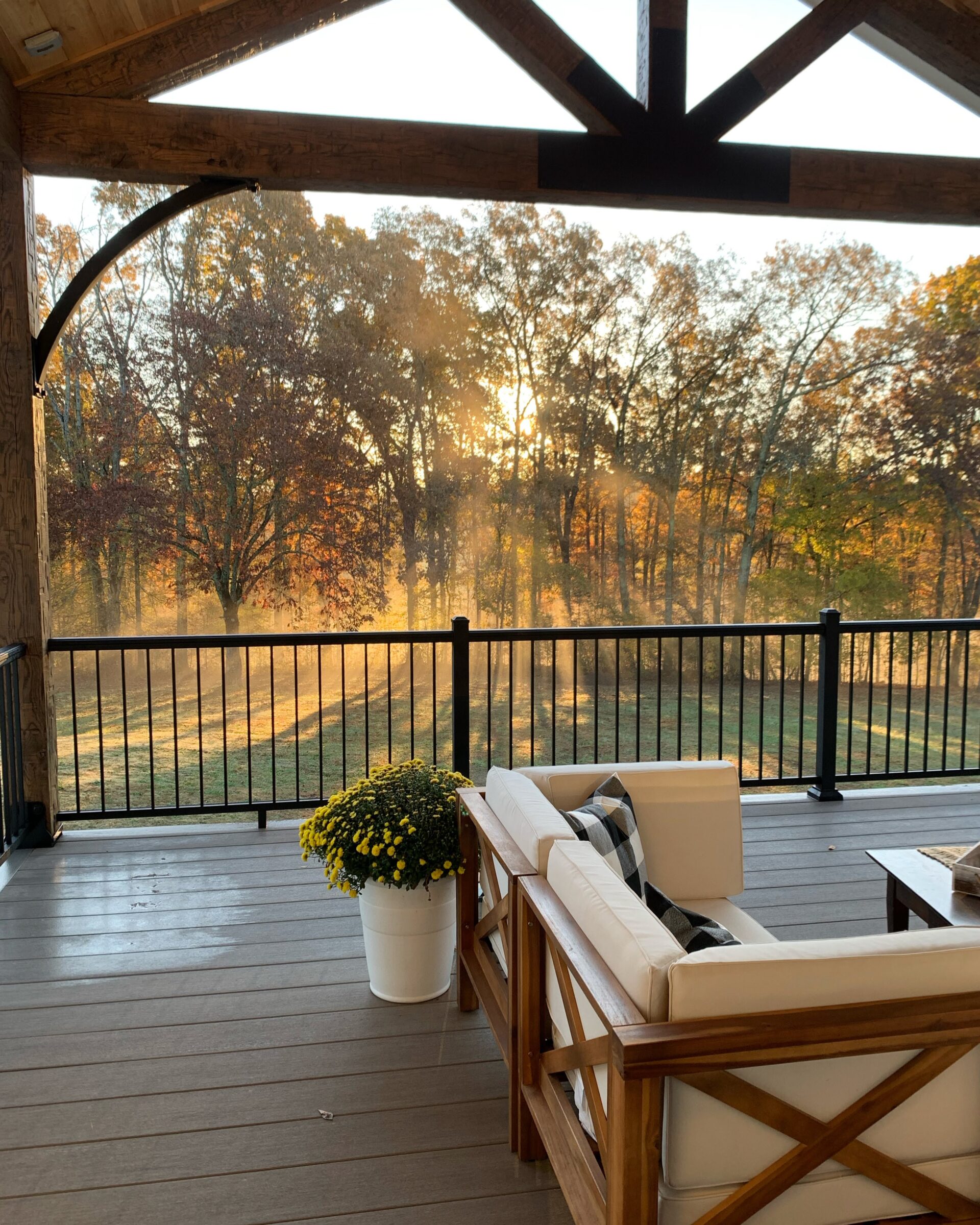 Top Patio Design Trends to Elevate Your Outdoor Space | JEC ...